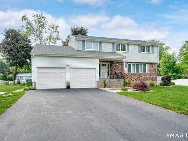 4 bedroom, Cromwell CT 06416 104809153