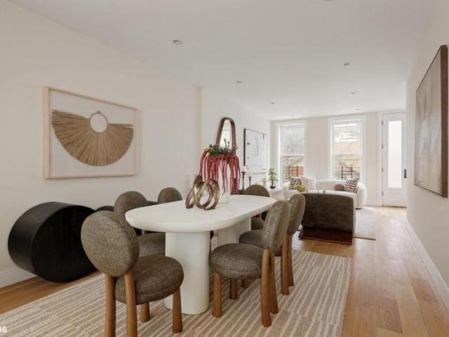 4 bedroom, Crown Heights NY 102245791