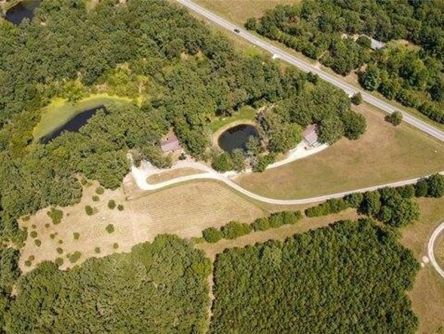 4 bedroom, Cuba MO 65453 93896843