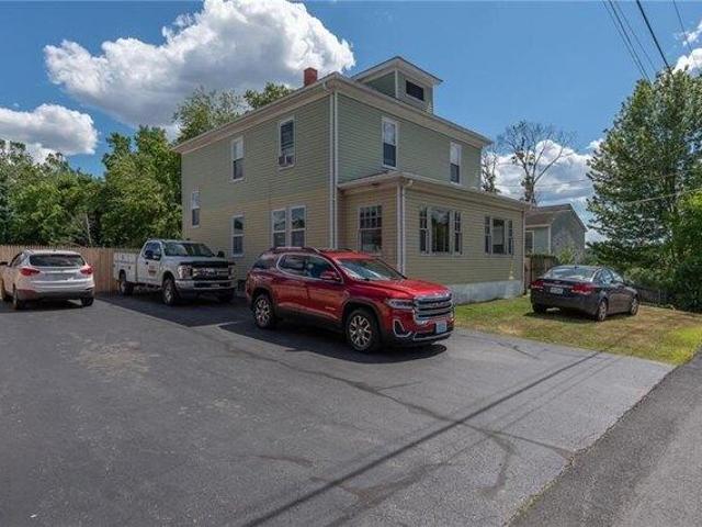 4 bedroom, Cumberland RI 02864 103967709