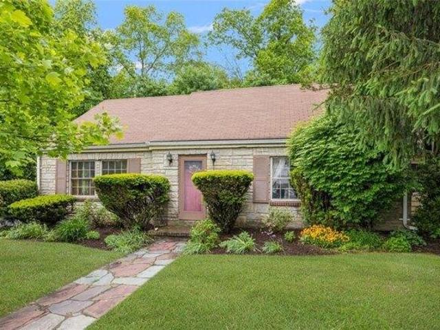 4 bedroom, Cumberland RI 02864 104007671