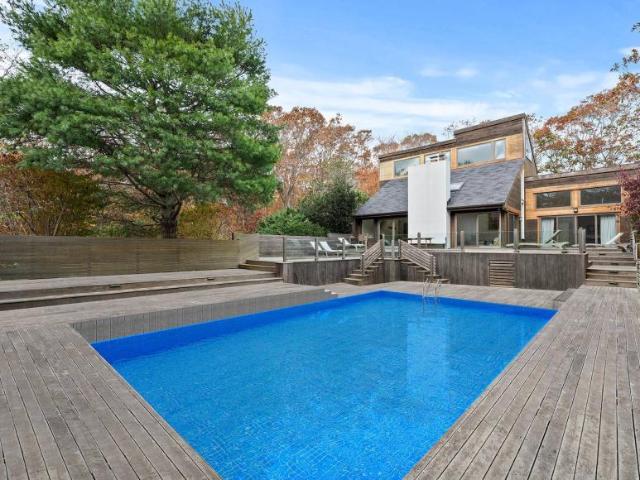 4 bedroom, Amagansett NY 96814979