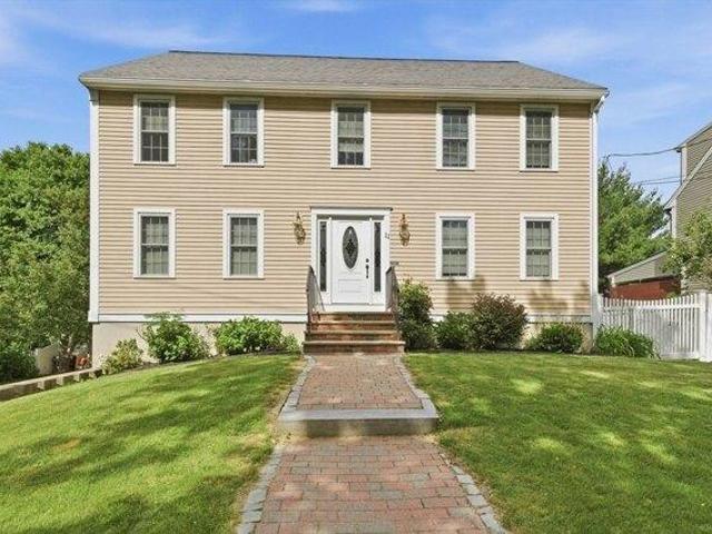 4 bedroom, Amesbury MA 01913 104789851