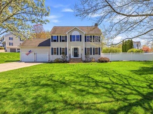 4 bedroom, Amesbury MA 01913 102960884