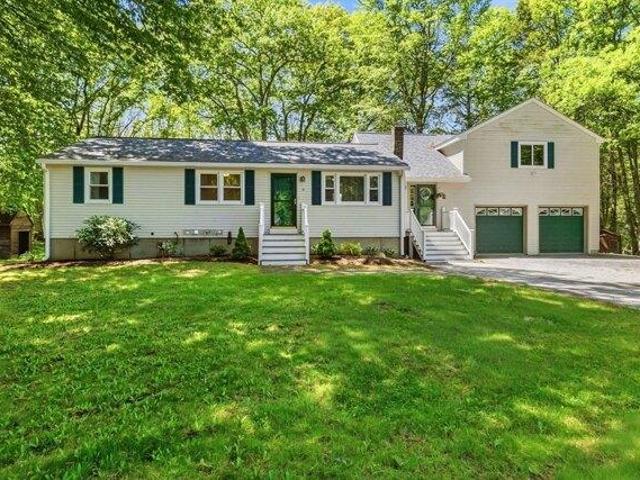 4 bedroom, Amesbury MA 01913 103019450