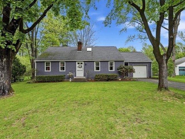 4 bedroom, Amherst MA 01002 LS103071158