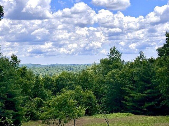 4 bedroom, Amherst NH 03031 104542126