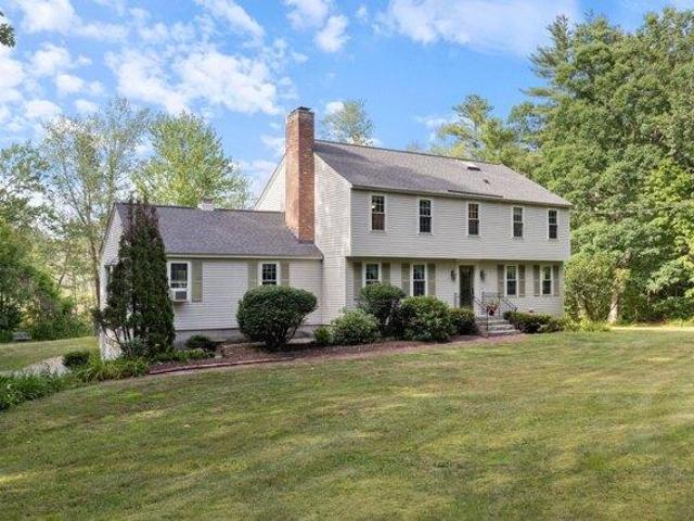 4 bedroom, Amherst NH 03031 104789771
