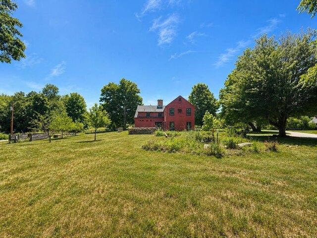 4 bedroom, Amherst NH 03031 104852983
