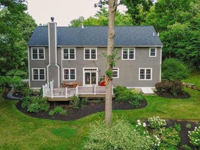4 bedroom, Amherst NH 03031 105192016