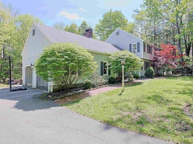 4 bedroom, Amherst NH 03031 LS102669997