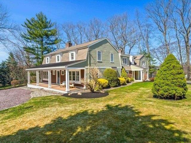 4 bedroom, Andover MA 01810 102344086