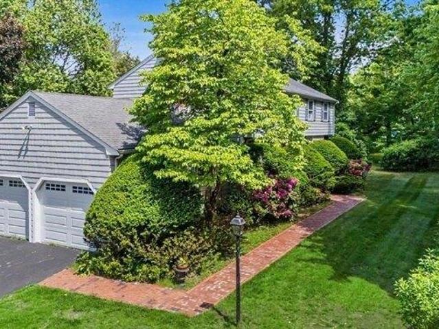 4 bedroom, Andover MA 01810 103439182