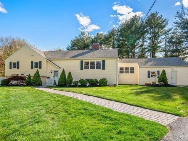 4 bedroom, Andover MA 01810 103020056