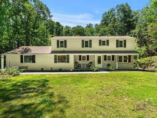 4 bedroom, Andover MA 01810 104539439