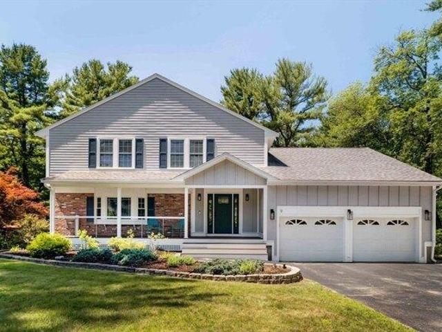 4 bedroom, Andover MA 01810 104790495