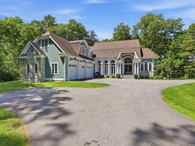 4 bedroom, Andover MA 01810 105094303