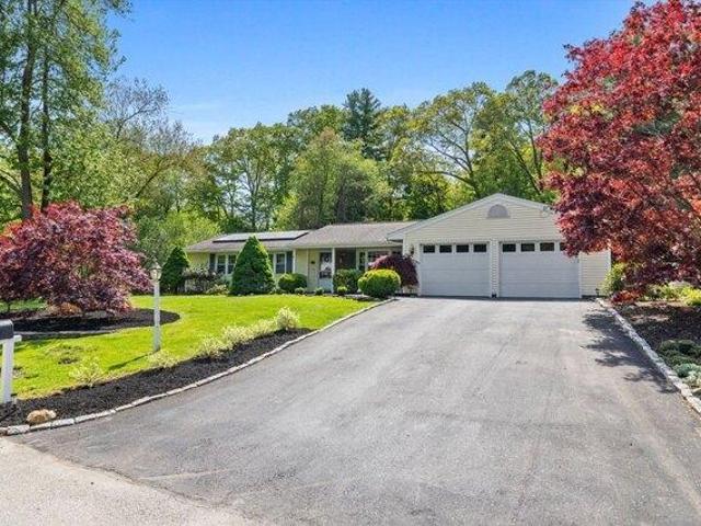 4 bedroom, Andover MA 01810 LS102595013