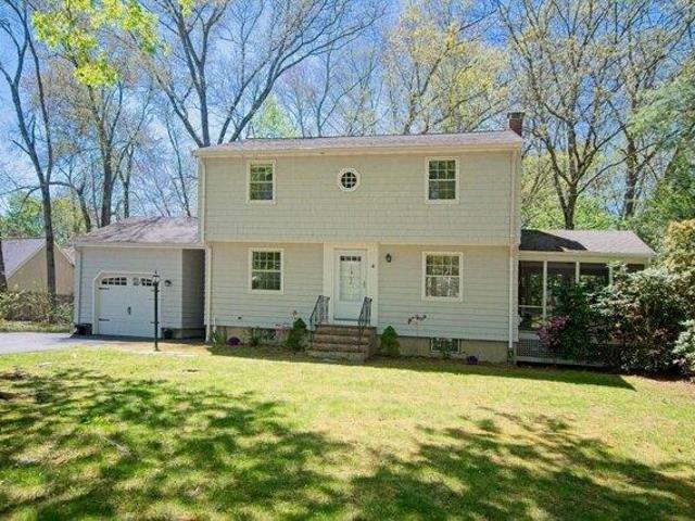 4 bedroom, Andover MA 01810 LS103034292