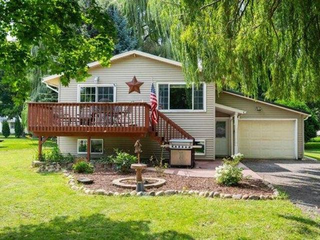 4 bedroom, Annandale MN 55302 LS94139682