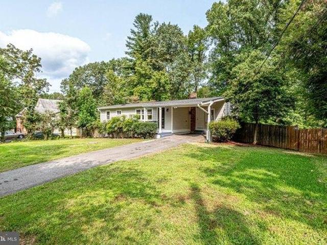 4 bedroom, Annandale VA 22003 89825641