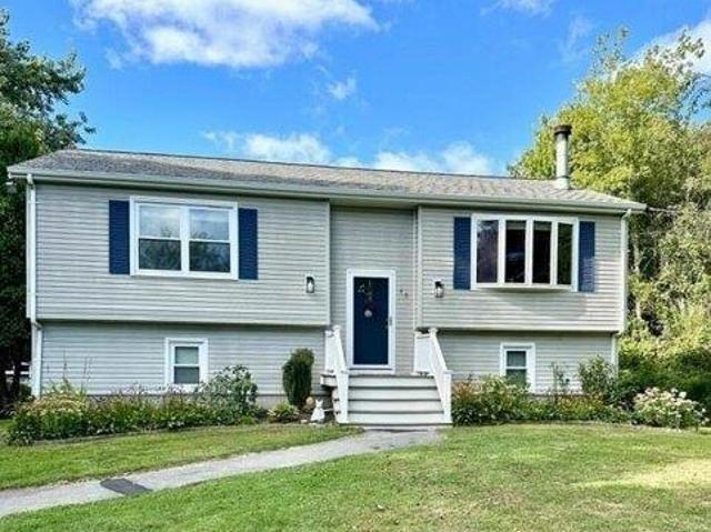 4 bedroom, Acushnet MA 02743 LS102217991