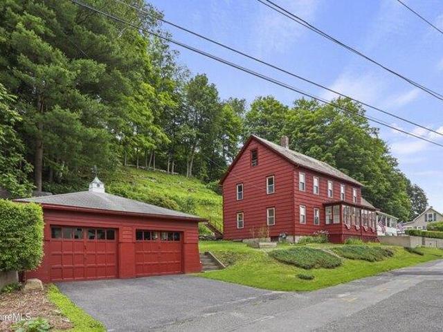 4 bedroom, Adams MA 01220 104607018