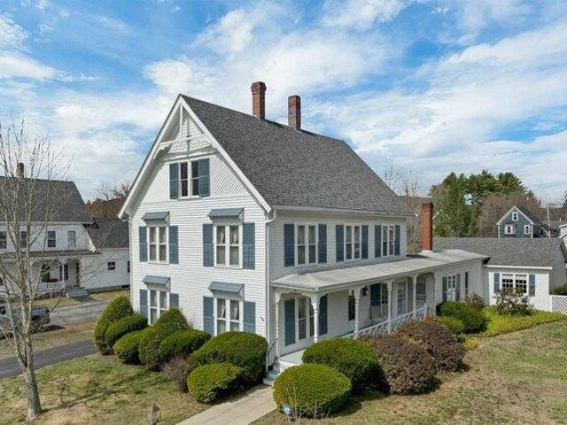 4 bedroom, Alton NH 03809 102593843