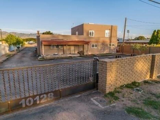4 bedroom, Albuquerque NM 87114 88490863