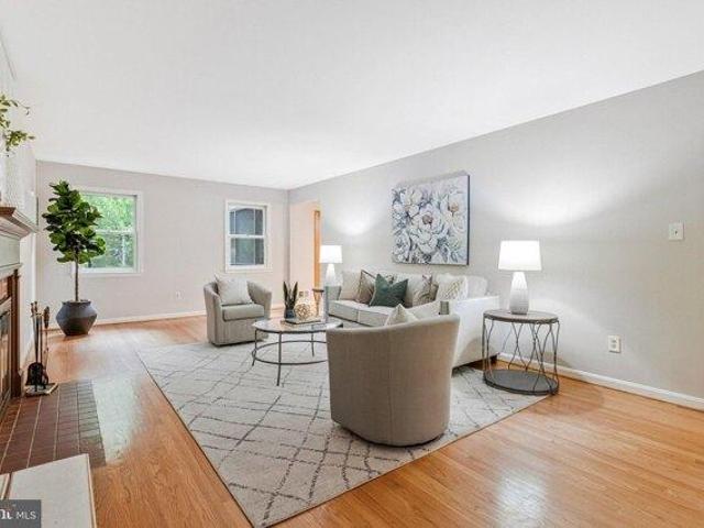 4 bedroom, Alexandria VA 22309 103626876
