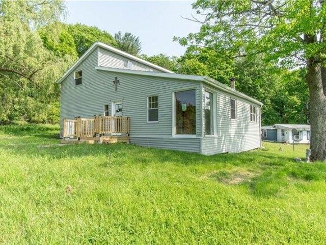 4 bedroom, Alexandria Bay NY 13607 103602647