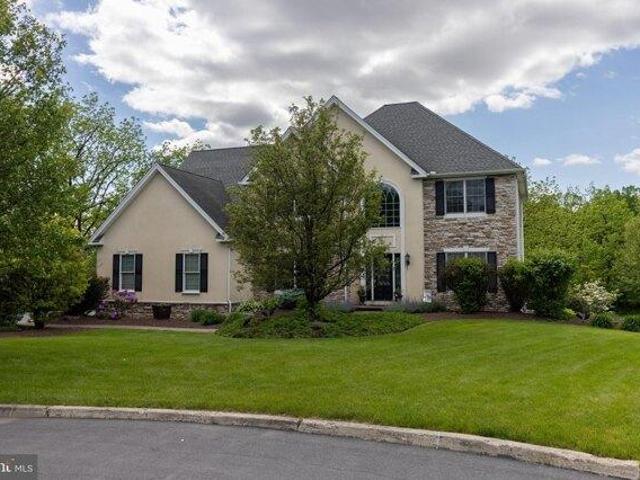4 bedroom, Allentown PA 18106 90952294