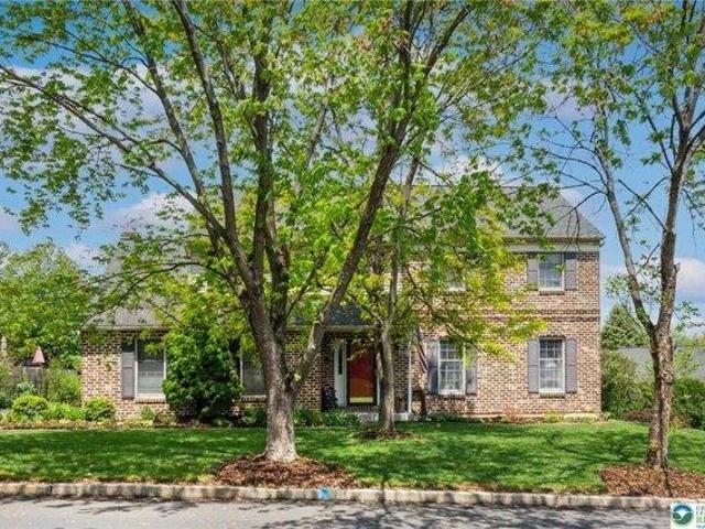 4 bedroom, Allentown PA 18103 90948815