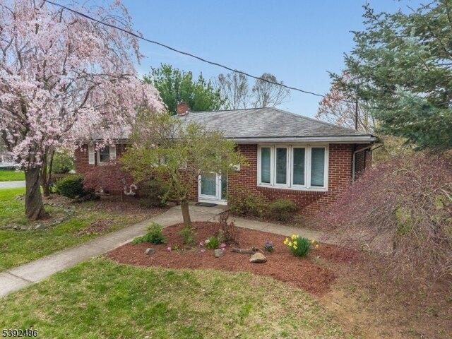 4 bedroom, Alpha NJ 08865 102798495