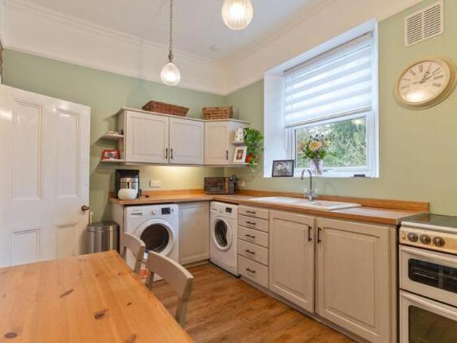 4 Bedroom Apartment Newport Newport 100263154