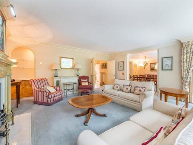 4 Bedroom Apartment Camden Greater London 99808665