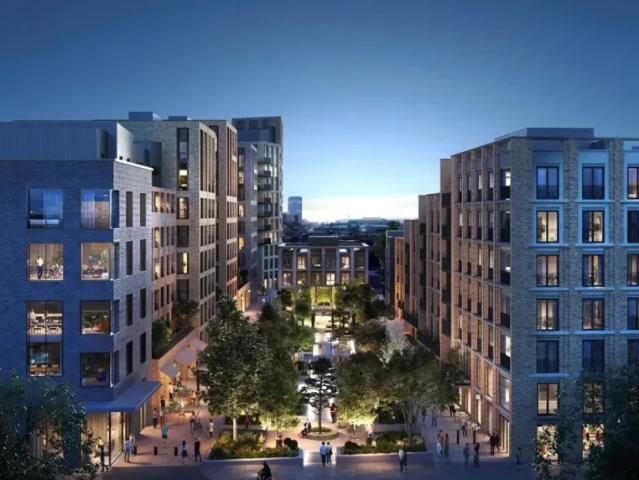 4 Bedroom Apartment Farringdon London LS102596388