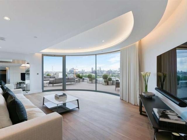 4 Bedroom Apartment Flat