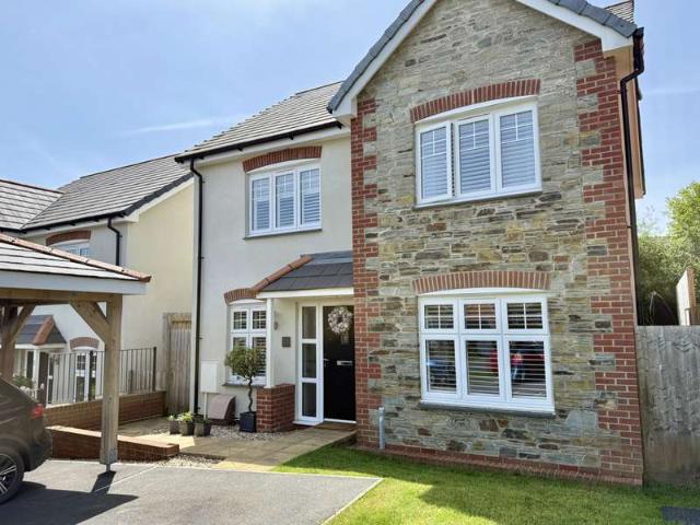 4 Bedroom Detached House