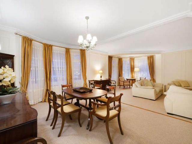 4 Bedroom Apartment Flat