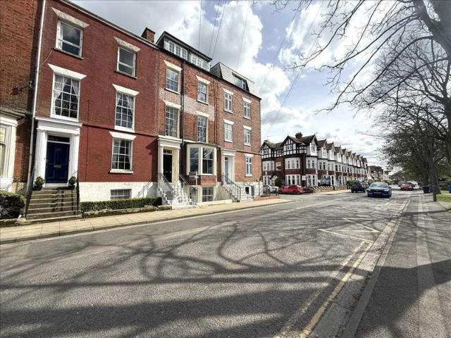 4 Bedroom Apartment Flat