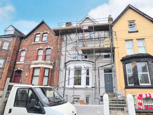 4 Bedroom Apartment Flat