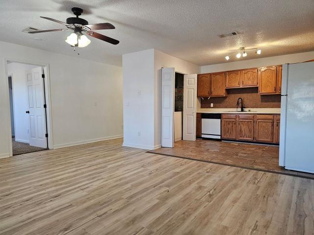 4 Bedroom Apartment for Rent at 1544 Diuguid Dr Apt I, Murray, KY 42071