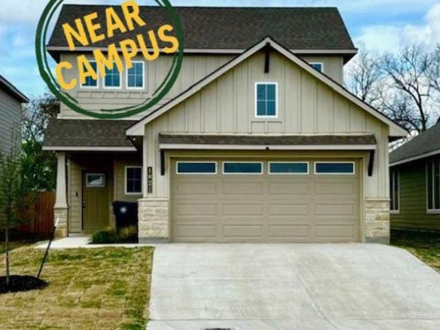 4 Bedroom Apartment for Rent at 1021 Elise Ave, Waco, TX 76706 Oakwood