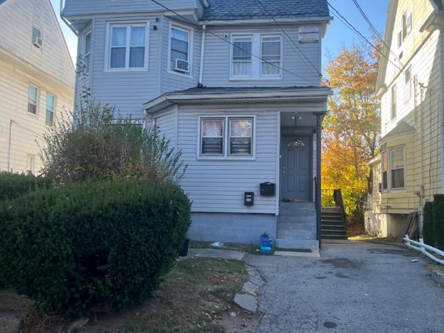 4 Bedroom Apartment for Rent at 120 N Columbus Ave, Mount Vernon, NY 10553 North Side