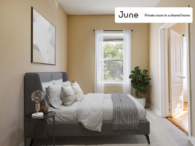 4 Bedroom Apartment for Rent at 1214 N Damen Ave #D, Chicago, IL 60622 West Town