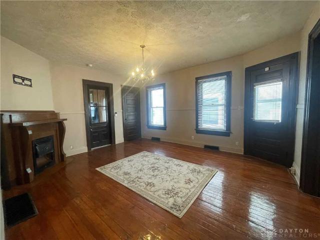 4 Bedroom Apartment for Rent at 254 Linden Ave, Dayton, OH 45403 Burkhardt