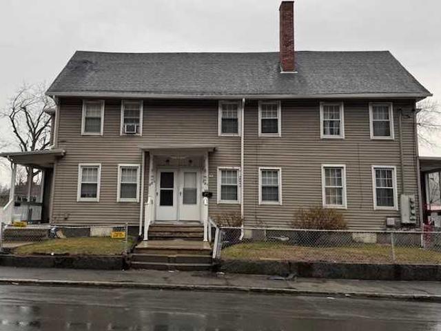 4 Bedroom Apartment for Rent at 277 East Merrimack Street #1, Lowell, MA 01852 Belvidere