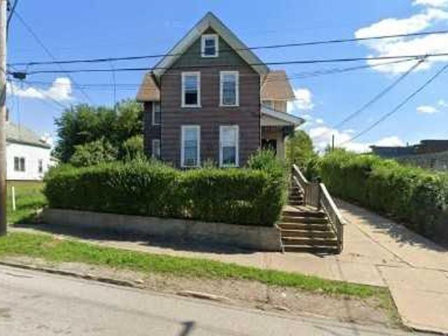 4 Bedroom Apartment for Rent at 3853 E 78th St #DN, Cleveland, OH 44105 South Broadway