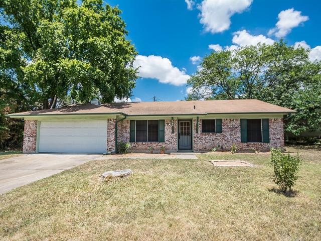 4 Bedroom Apartment for Rent at 5200 Basswood Ln, Austin, TX 78723 Pecan Springs Springdale